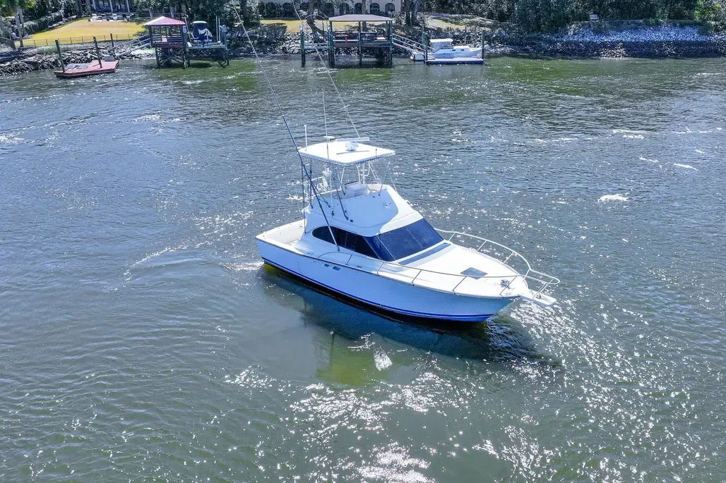 Luhrs Sport Fisherman | 34ft - Lux Yachts